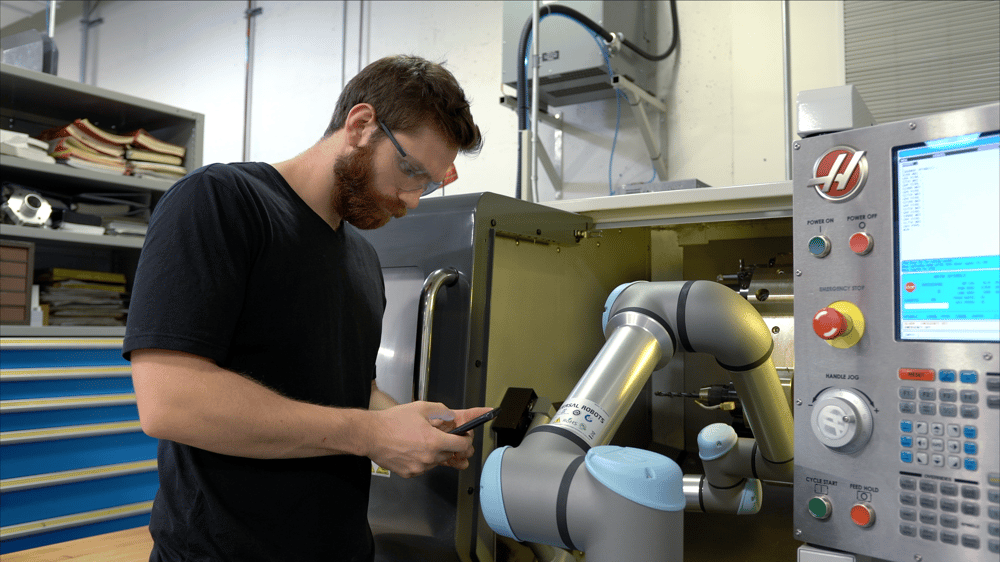 Talk to an Expert | Robotiq